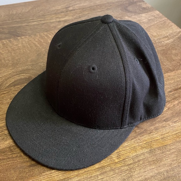 210 Fitted | Accessories | 2 Fitted 7 14 X 7 58 Black Hat | Poshmark